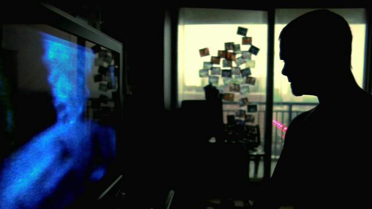 Recommended New Year’s Horror Viewing: THE SIGNAL (2007) - Robert V ...